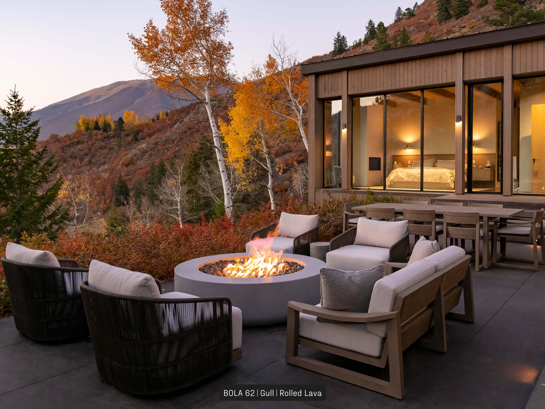 BOLA – Modern Concrete Fire Table | Lumacast