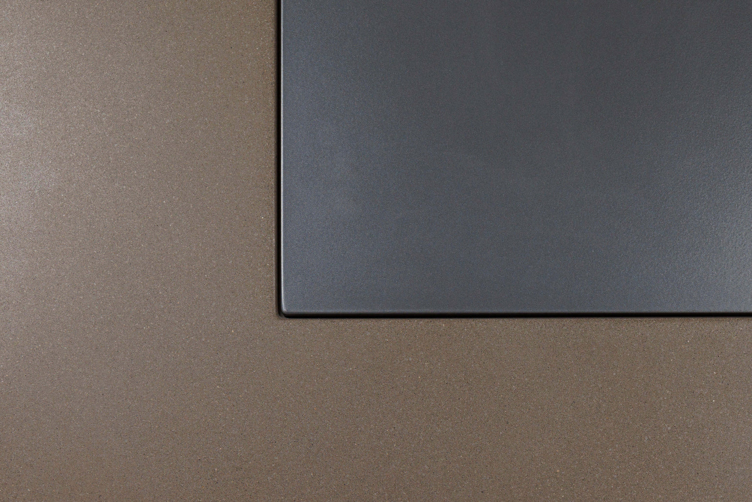 Taupe – Lumacast